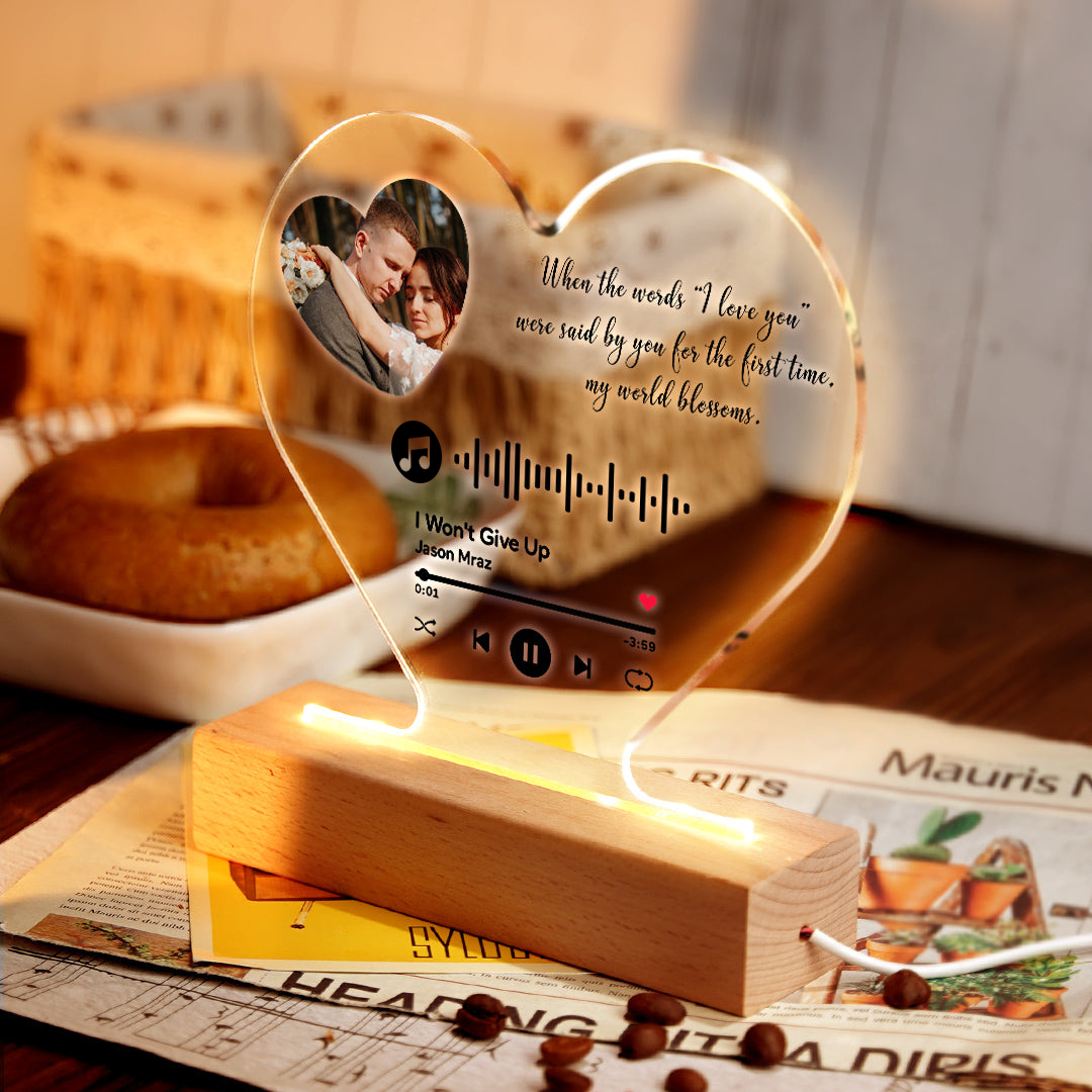 Love Gifts Custom Heart-Shaped Code Music Plaque Night Light Engraved ...
